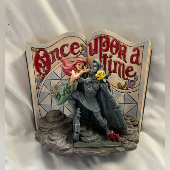 Disney | Accents | Walt Disney Showcase The Little Mermaid Statue ...
